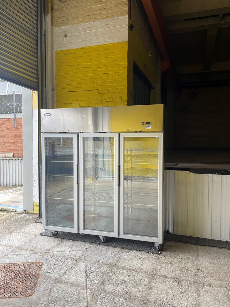 iBidOnStorage.co.uk - SentrySelf Storage Auction - 17255367347269